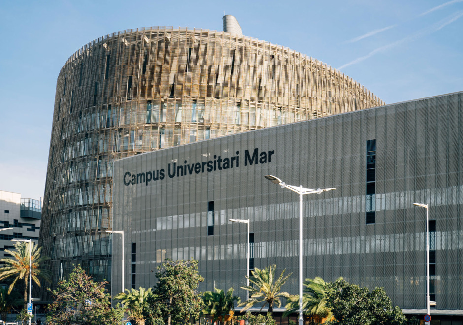 Universitat Pompeu Fabra UPF Corporate design & signage – Clase Bcn Universitat Pompeu Fabra UPF Corporate design & signage – Clase Bcn